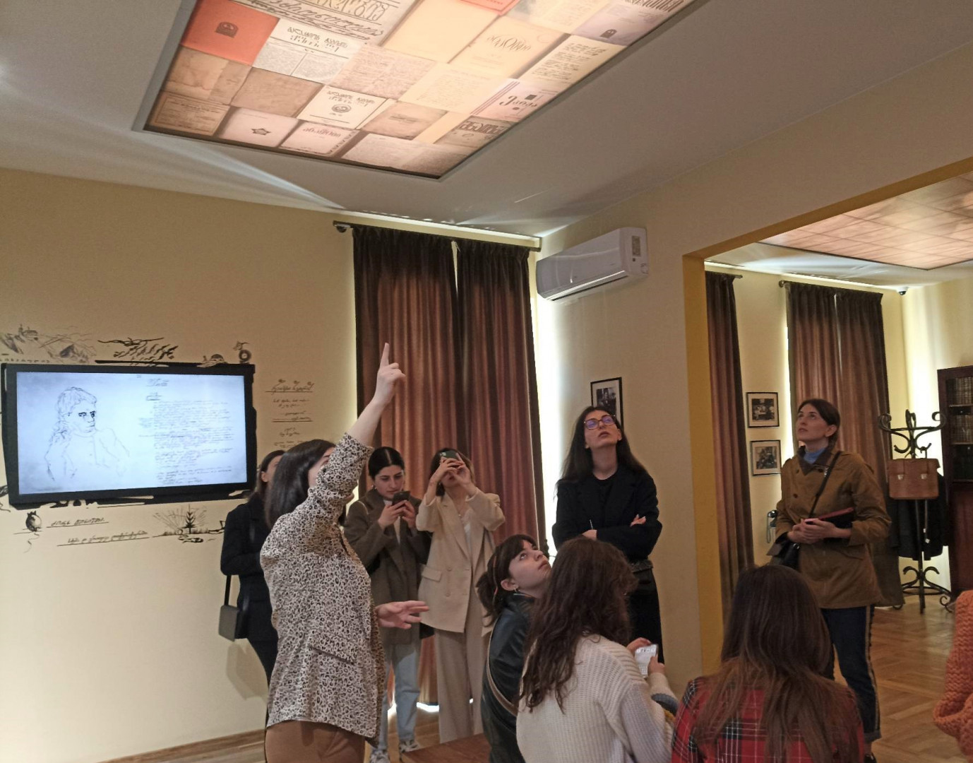 Tour to the Galaktion Tabidze Memorial House-Museum